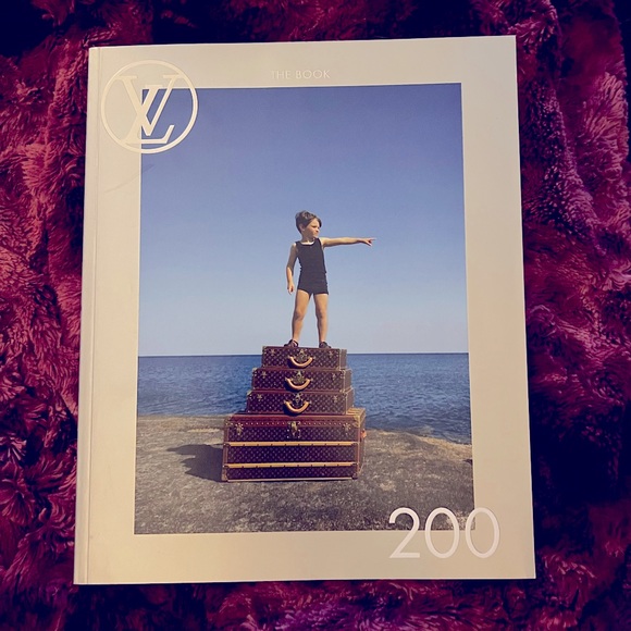 Louis Vuitton | Accents | Louis Vuitton The Book 20 | Poshmark